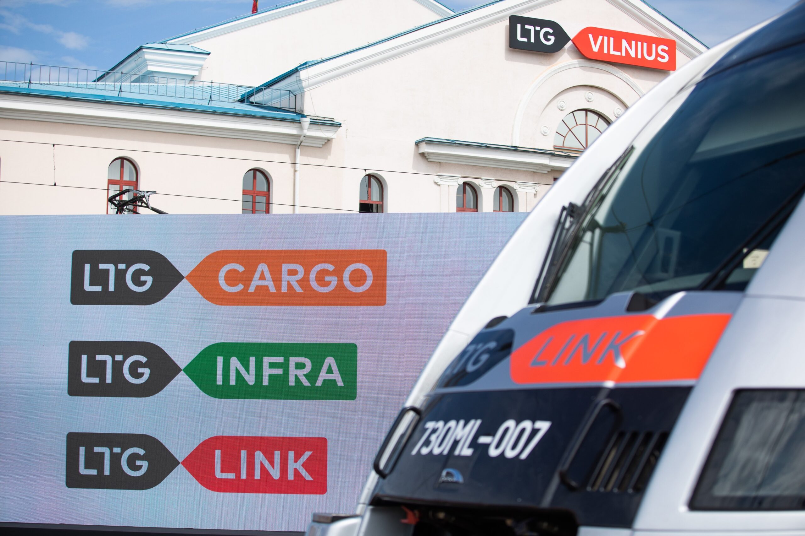 Lithuanian Railways presented a modern image: after renewing the ...