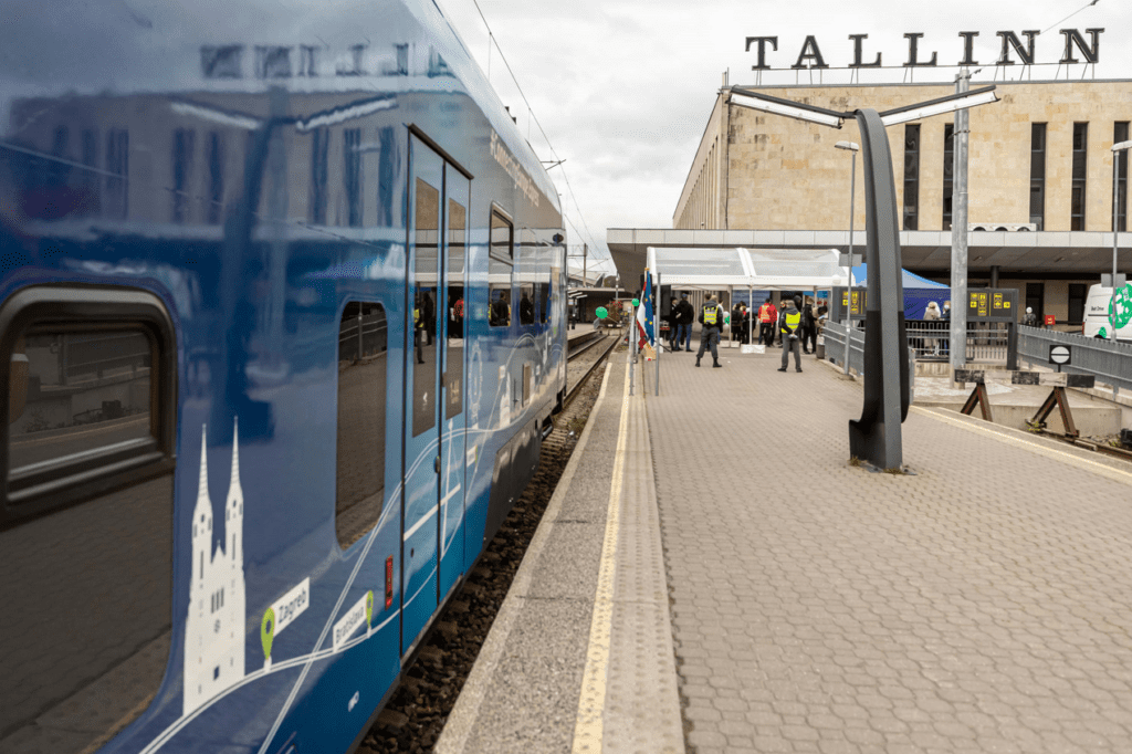 Baltijos šalių sostines sujungė specialiojo Europos geležinkelių metus ...
